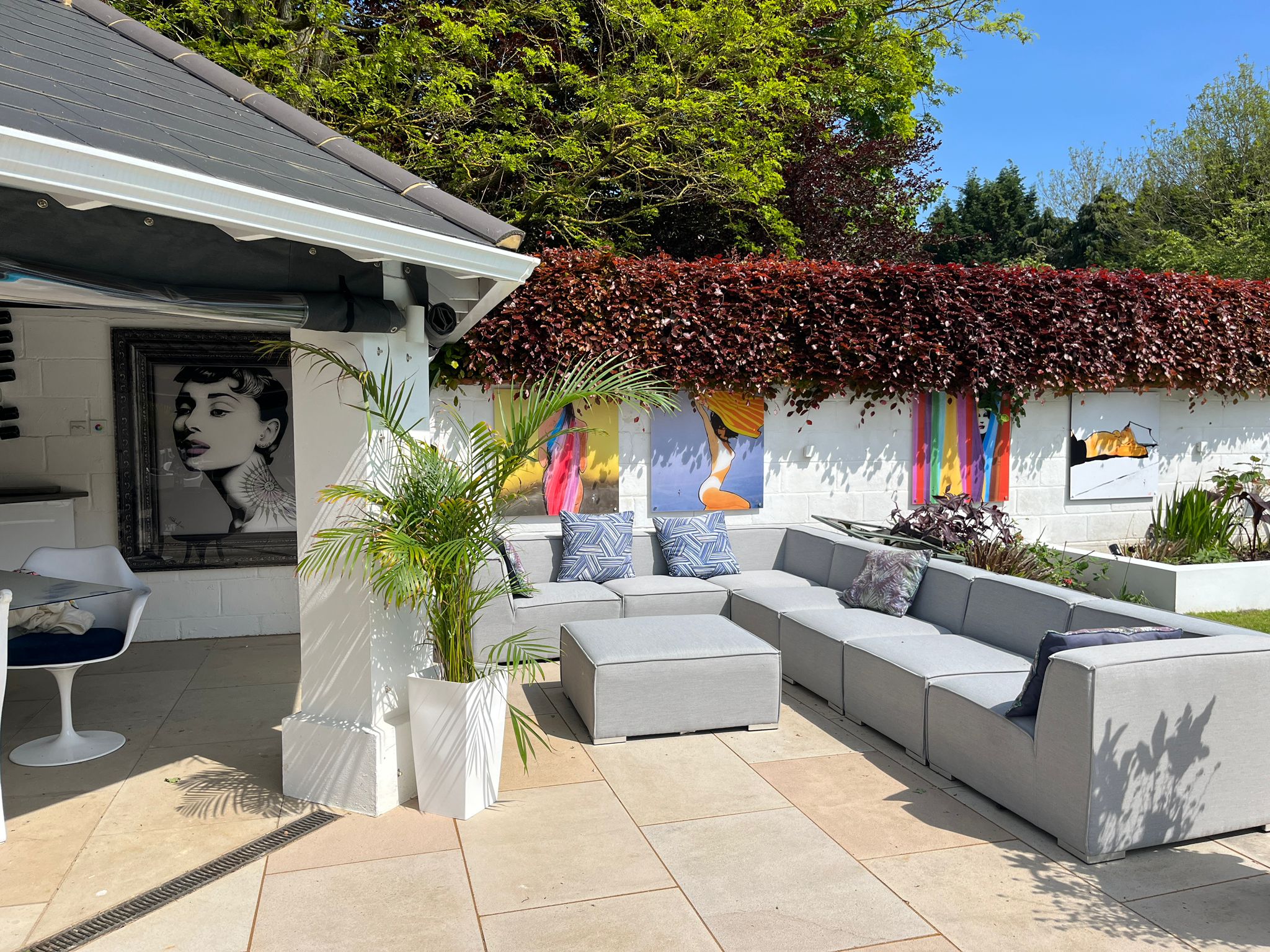 Creating an Enchanting Outdoor Living Area with YardArt UK's Stunning ...
